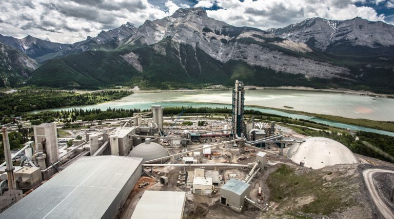 Lafarge Canada Brings Wind Power to Exshaw – Cement Optimized